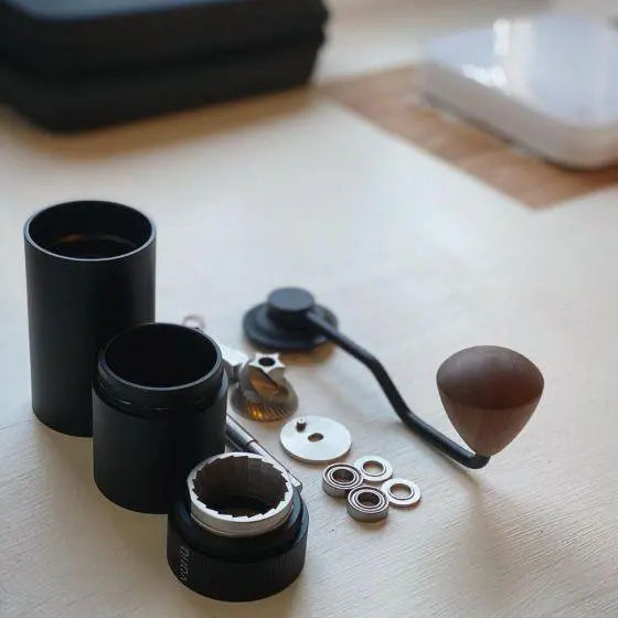 Varia Hand Grinder - The Wood Roaster